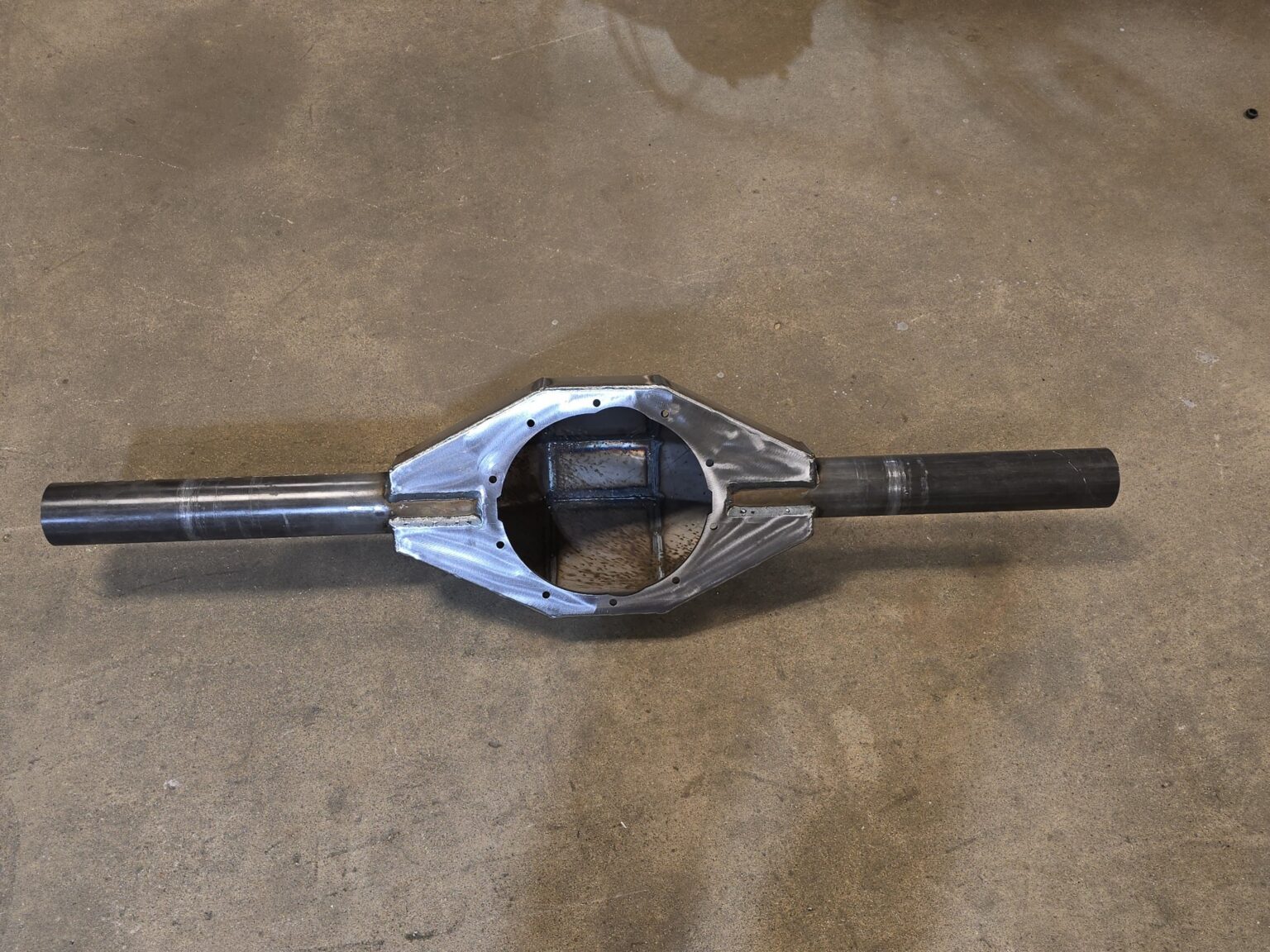 Fabricated Bare Housings | Custom Rear End Housings – Trick Chassis